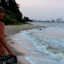 Lenore - A Stunning Model with Timeless Beauty