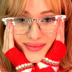 JessicaLou - Stunning Model with a Girlfriend Experience