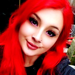 Luna Venom | Red hair Sensation