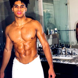 Chill - Exclusive Bodybuilder