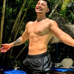 Arom 😈😏 - Exclusive Intimacy and Passion