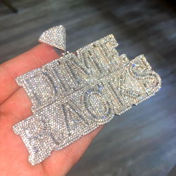 DimeRacks - Stunning Model with Irresistible Charm