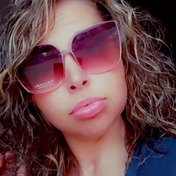 Juicy💦Puddlez - A Dazzling Sensation on OnlyFans